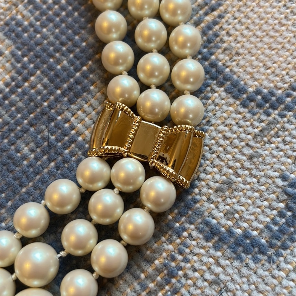Kate Spade 3-Strand Pearl Necklace - Gem